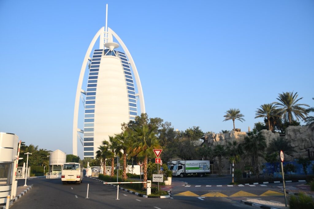 Dubai Visa Sponsor Requirements 2025 - Complete Guide & Eligibility